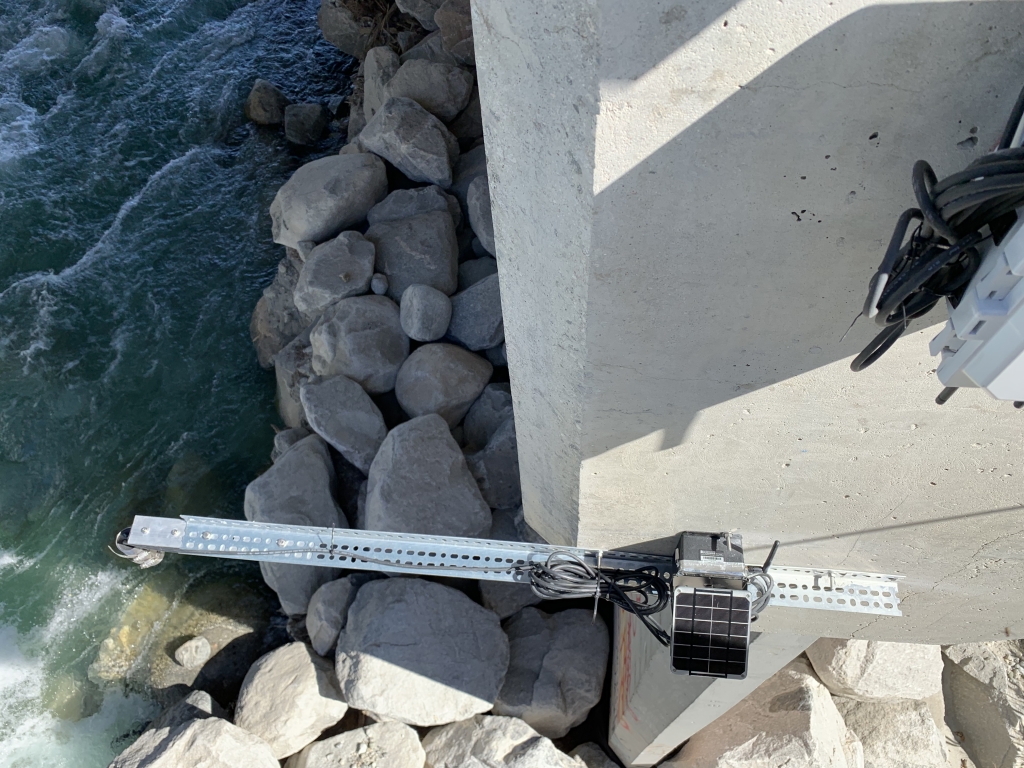 Scour Critical Bridge Monitoring with Wireless Sensors | Resensys