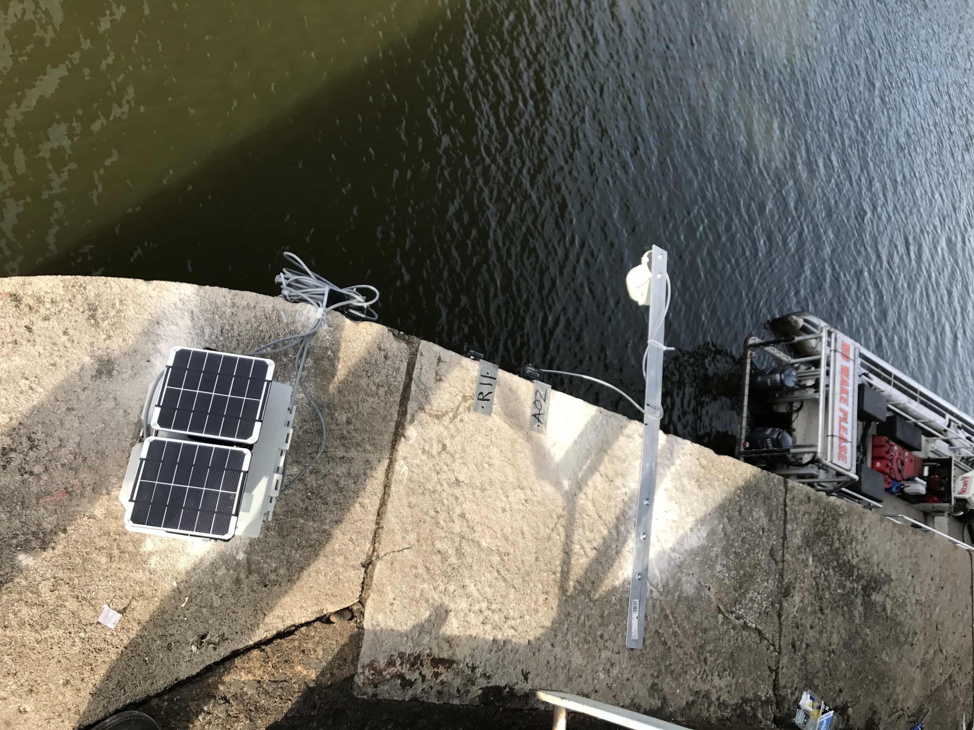 barge-collision-impact-detection-and-monitoring-for-waterway-bridges ...